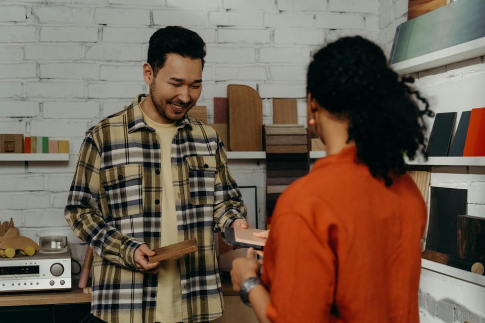Best NYC Sample Sales 2026: Where to Shop Smart